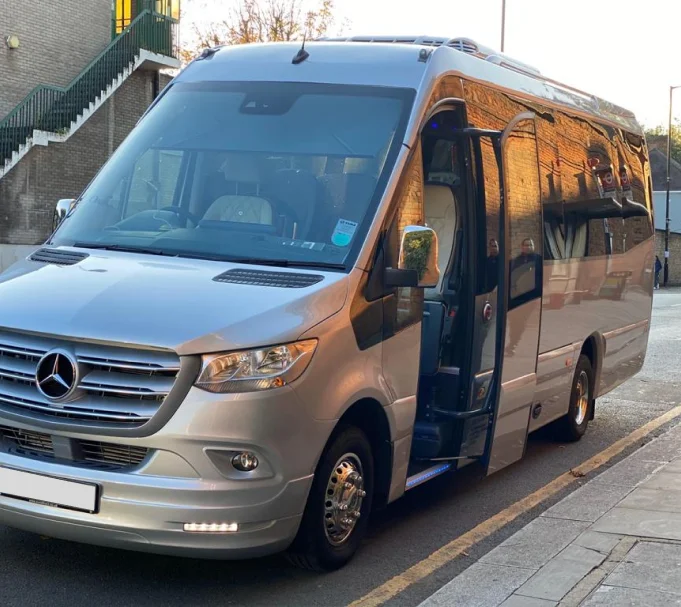 Hire Mercedes Sprinter 12 Seater Chauffeur Service